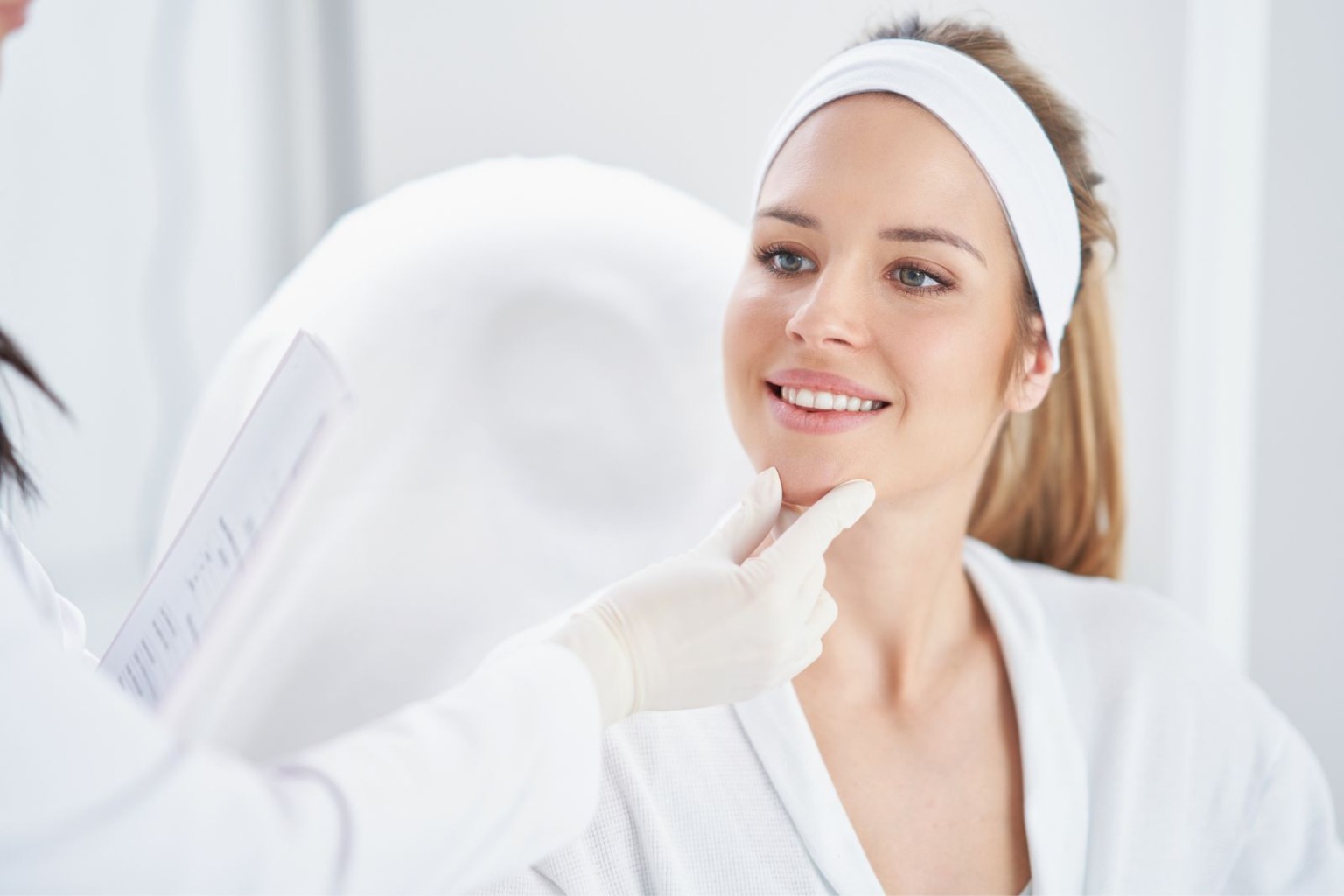 Best Dermal Filler Injection Sites For A Youthful Look